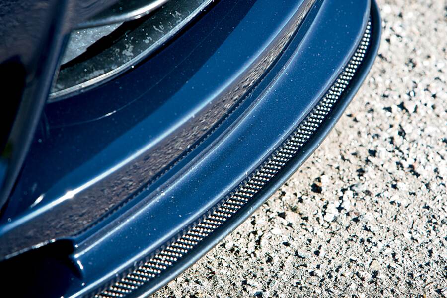 JDM Style - Monaco Blue Metallic 135i