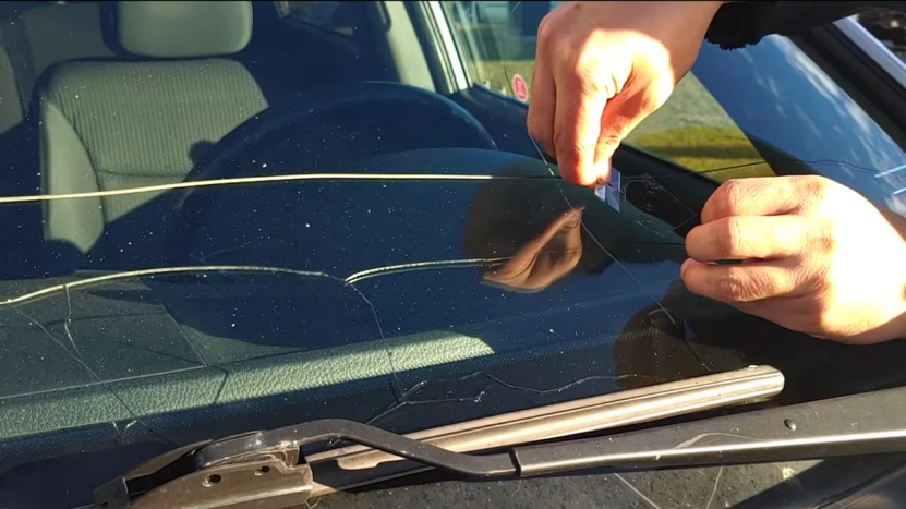 Can You Legally Drive with a Cracked Windshield? State Laws Explained ...