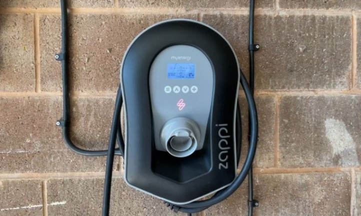 Best Solar EV Charging Systems for Electric Cars in 2025 - Bimmer Mag