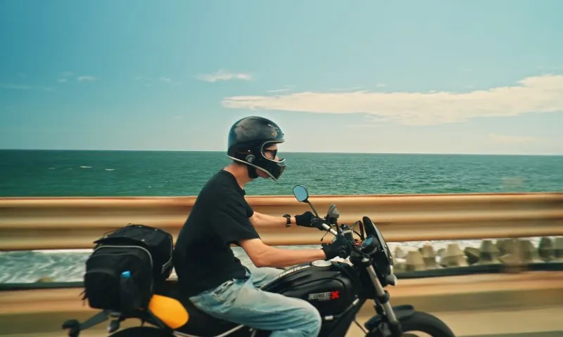 United States Motorcycle Helmet Laws By State - Universal Vs Partial ...